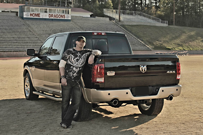 Brantley Gilbert Supports Veterans of America - eBay Motors Blog Brantley Gilbert Supports Veterans of America - eBay Motors Blog