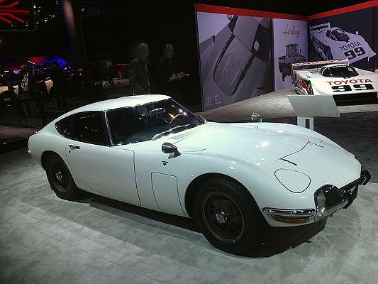 Toyota 2000GT: The Million-Dollar Japanese Collectible - eBay Motors Blog