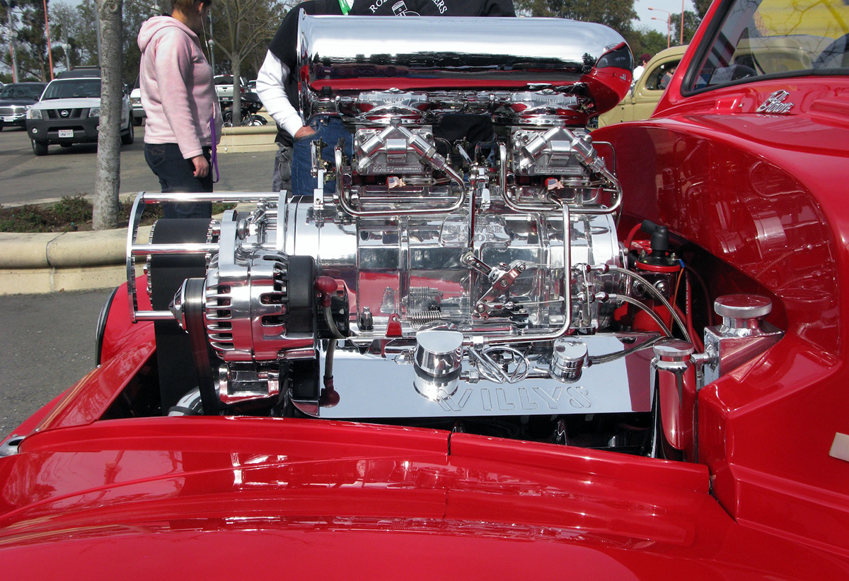 6 Ways to Dress Up Your Engine - eBay Motors Blog