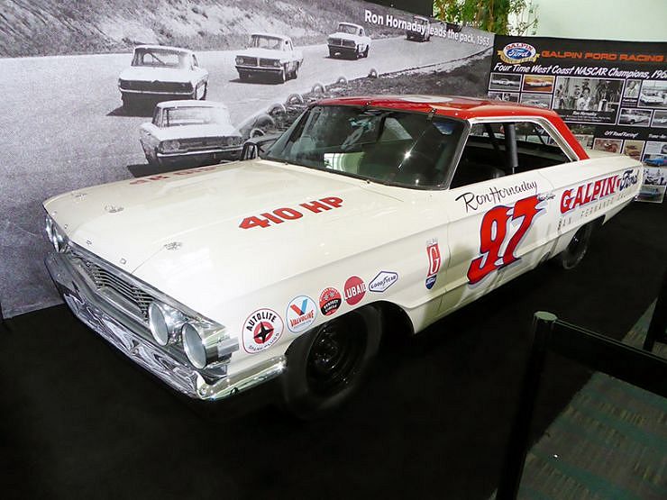 Galpin Ford’s Wild Customs, Including a Mustang Powered by Four Engines ...