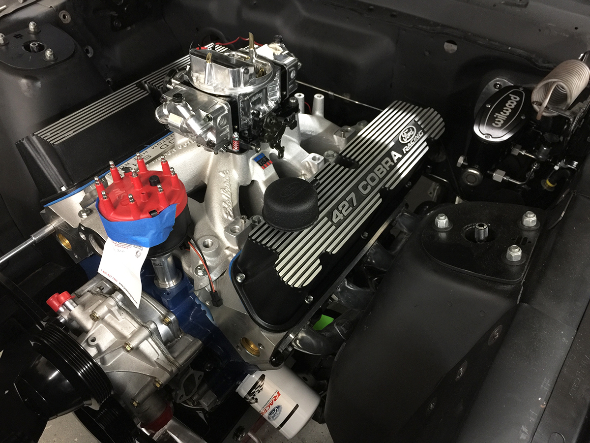 eBay Motors Installs a Classic Intake on ’67 Mustang’s 427 Cobra FE ...