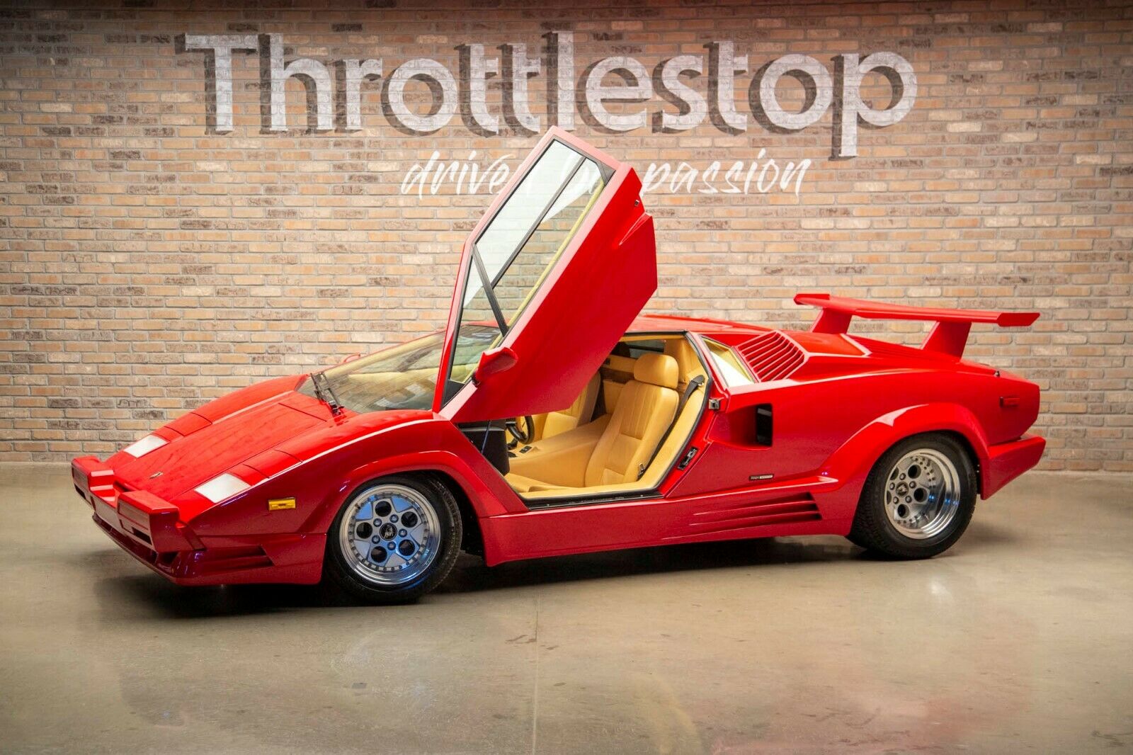 Barely Driven 1989 Lamborghini Countach Is Time Capsule of a Style Icon ...