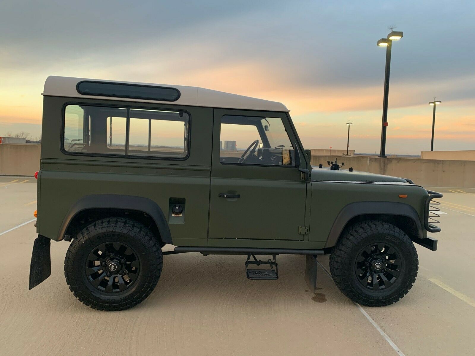 Restored Land Rover Rarity: 1989 Turbo-Diesel Defender 90 - eBay Motors ...