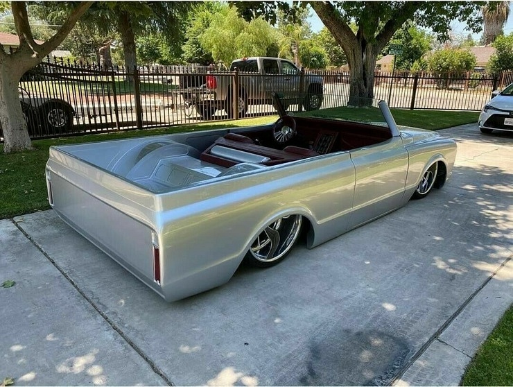 A Radical Lowrider Restomod Reinterpretation of a Chevy K5 Blazer ...