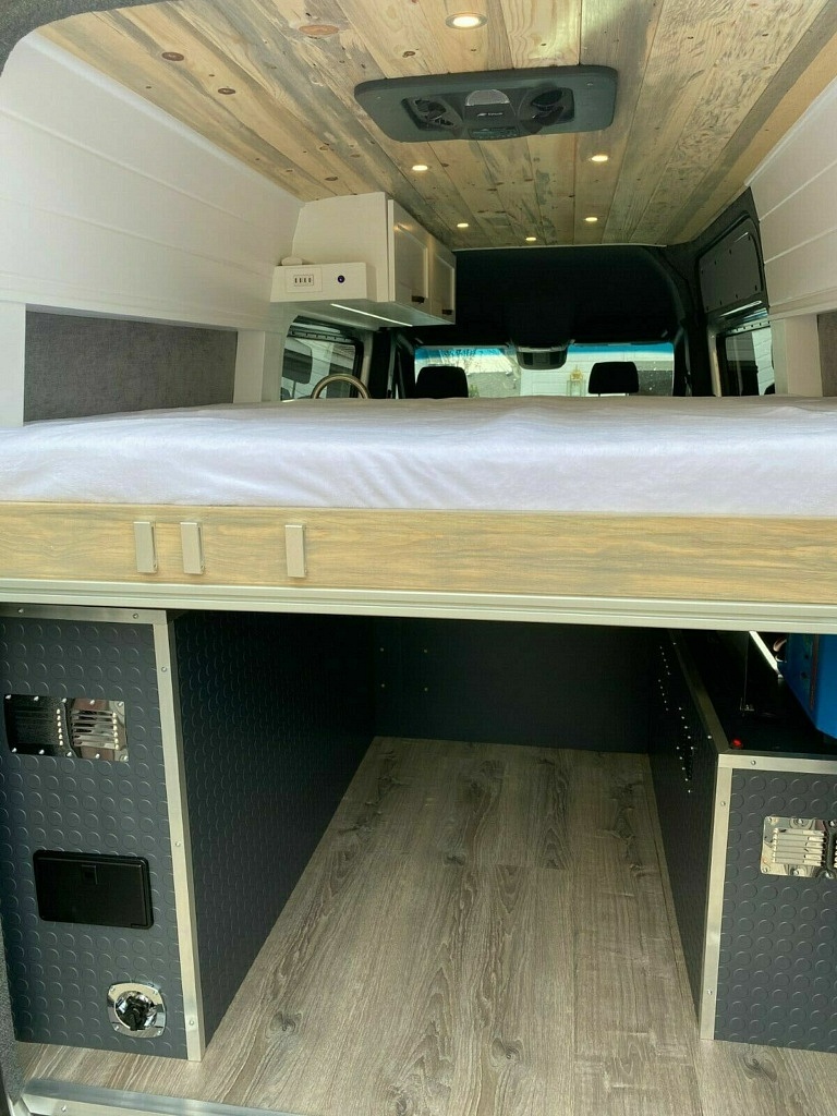 Solar-Powered Sprinter Van Has Amazing Off-Grid Amenities - eBay Motors ...