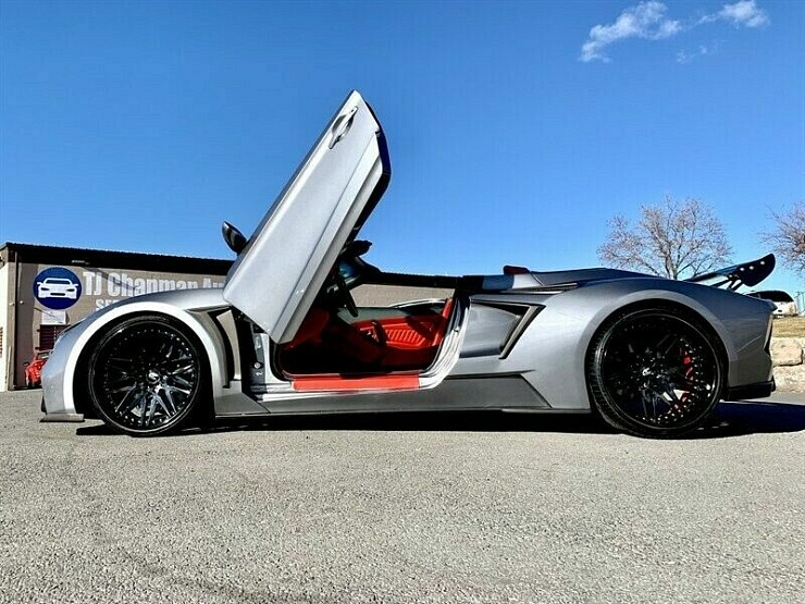Shaq’s Supersized Vaydor Roadster Is for Sale on eBay - eBay Motors Blog