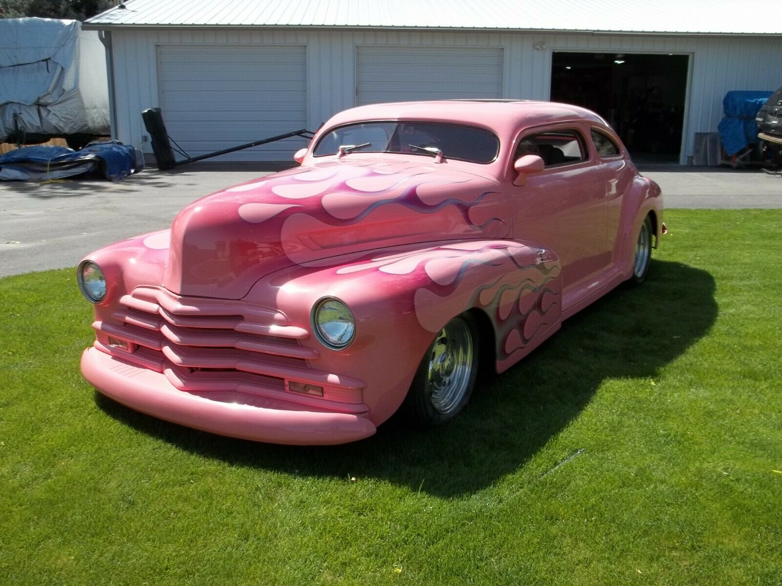 1947 Chevy Small Block–Powered 1947 Chevrolet Fleetline Aerosedan