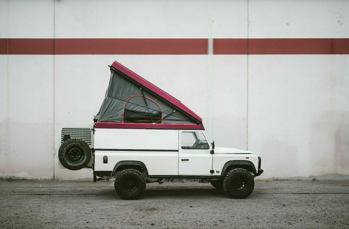 One-of-a-Kind 1992 Land Rover Camper Has Giant Awning - eBay Motors Blog