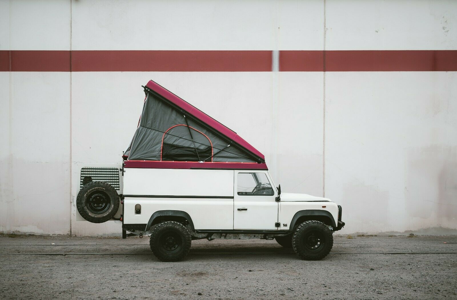 One-of-a-Kind 1992 Land Rover Camper Has Giant Awning - eBay Motors Blog