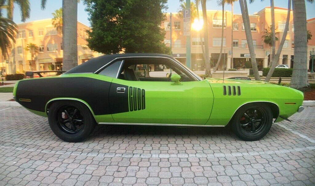1971 ‘Cuda Combines Period Looks with Modern Performance - eBay Motors Blog