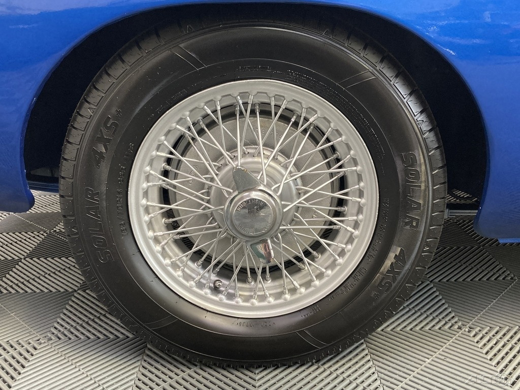 A 1969 MGB GT Shows the Right Way to Mix Vintage Parts - eBay Motors Blog