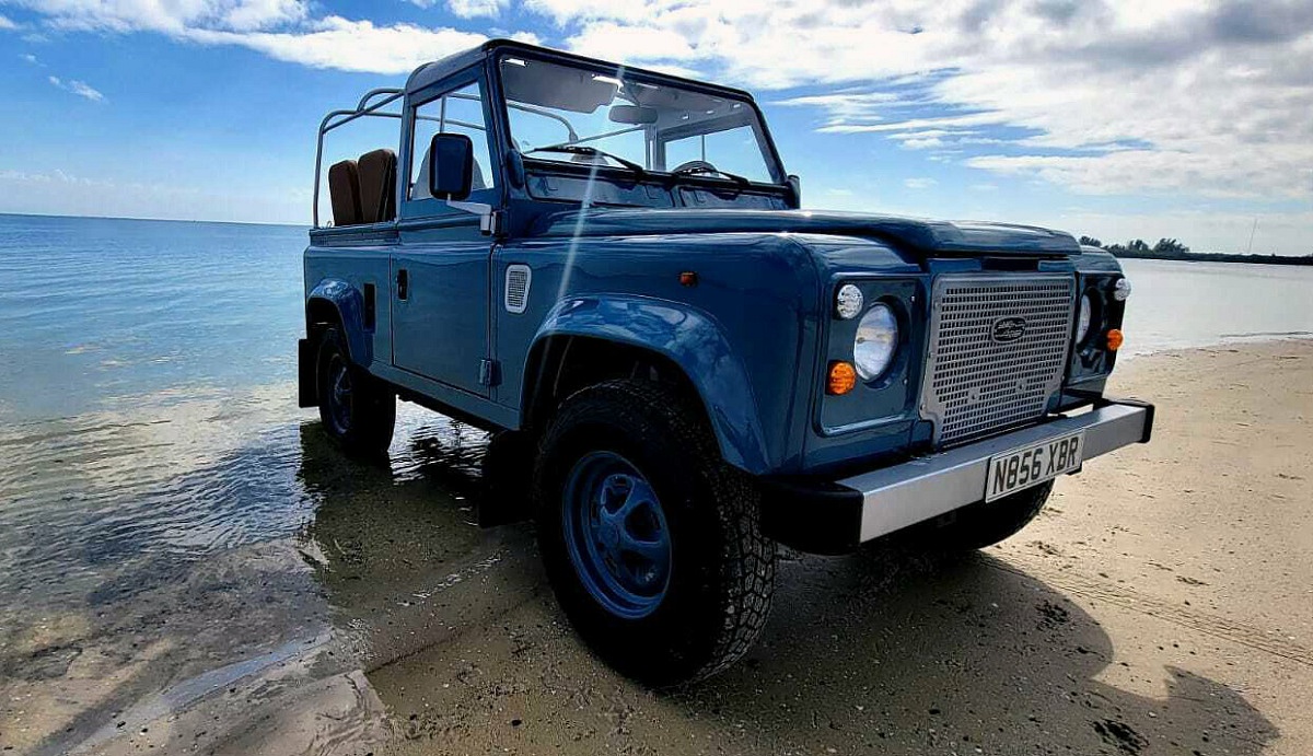 A ’95 Land Rover Defender 90 Restored for Family Beach Excursions ...