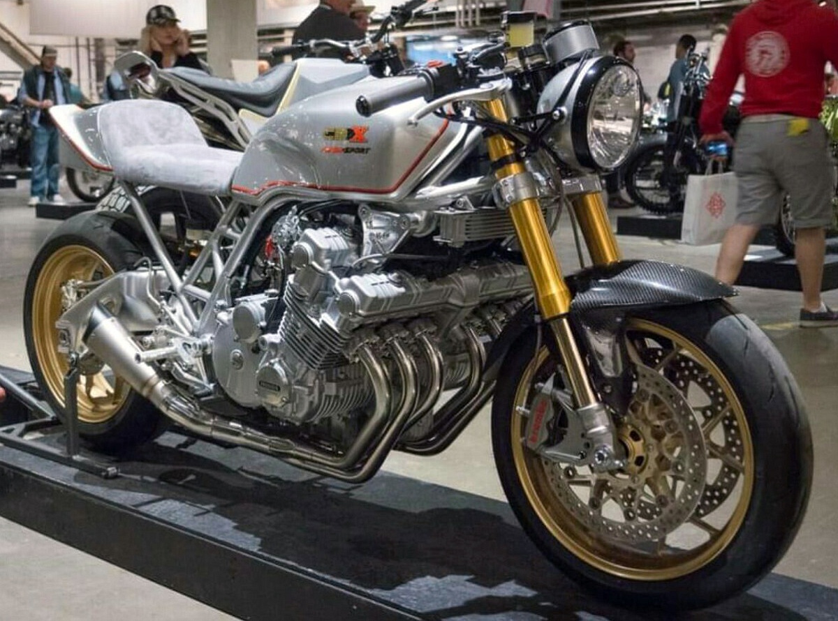 A 1982 Honda CBX 1000 Restomod Show Bike - eBay Motors Blog