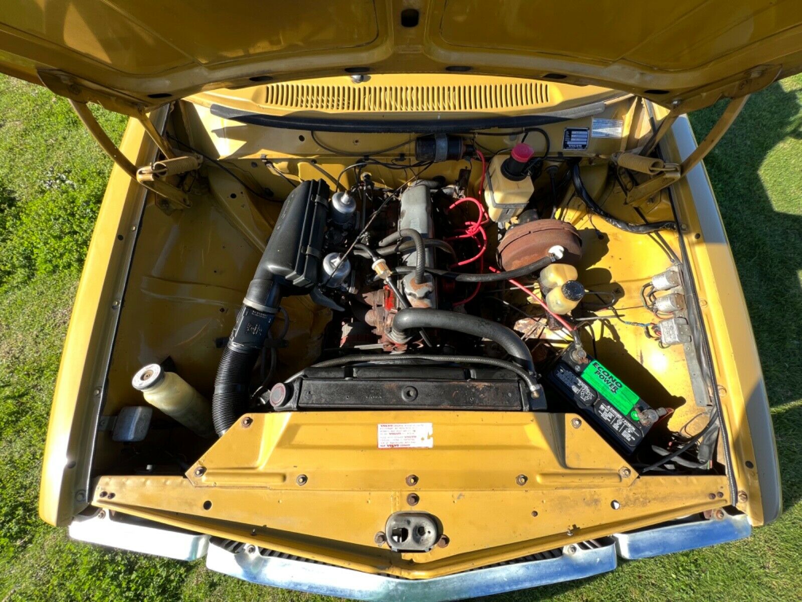 A Bulletproof Boxy 1971 Volvo 145S Wagon - eBay Motors Blog