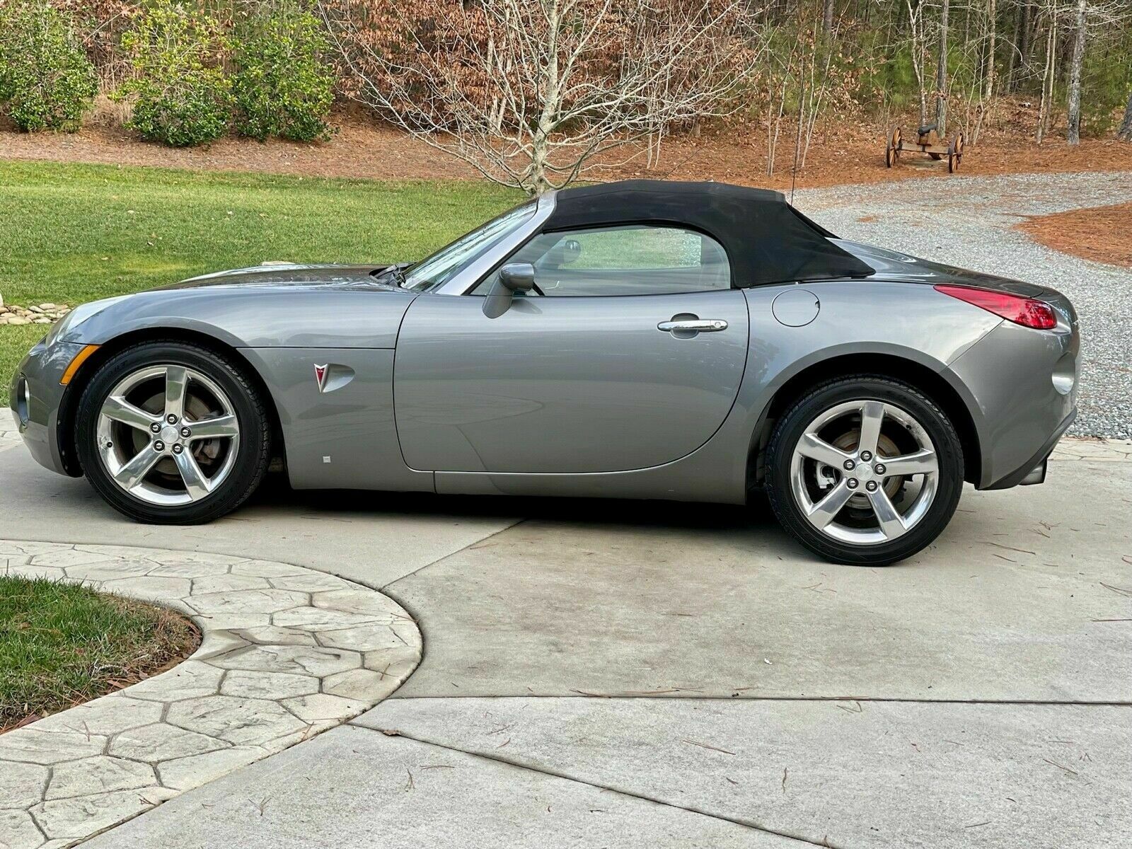 2007 Pontiac Solstice GXP Is an American Muscle Roadster - eBay Motors Blog