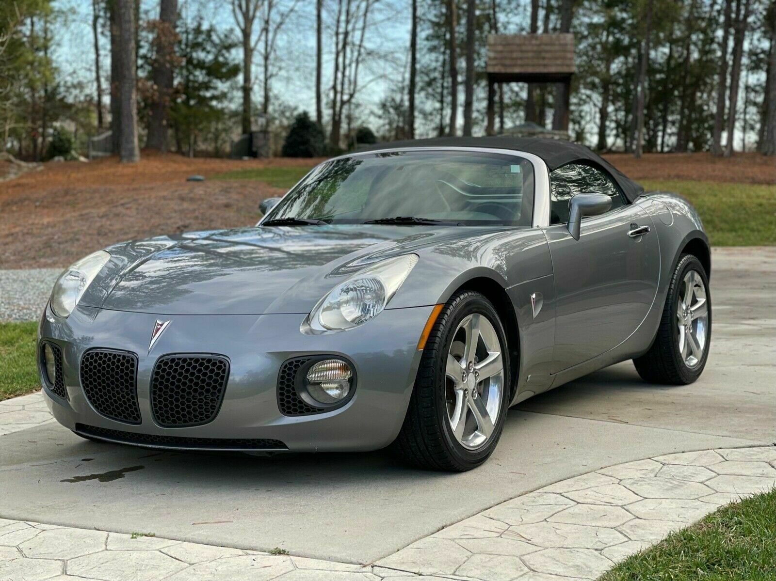 2007 Pontiac Solstice GXP Is an American Muscle Roadster - eBay Motors Blog