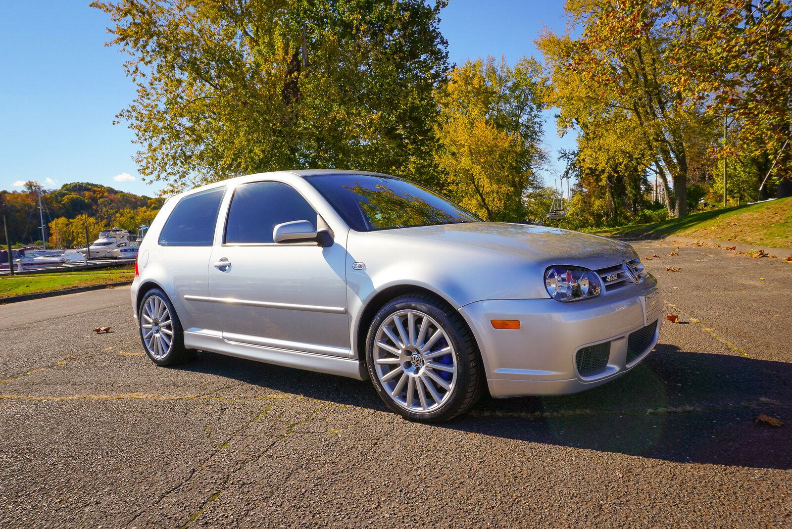 The Limited-Edition ’04 Volkswagen R32 Hotrod Hatch - eBay Motors Blog