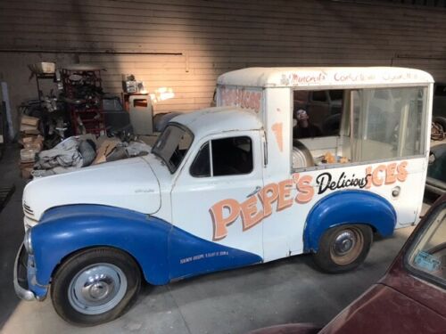 Calling British Car Enthusiasts: A Collection of Thirty-Plus Austins ...