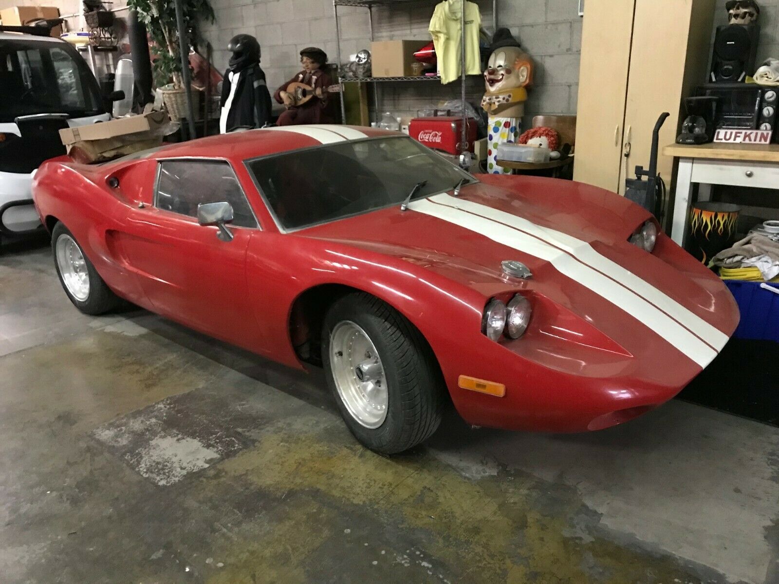 Calling British Car Enthusiasts: A Collection of Thirty-Plus Austins ...