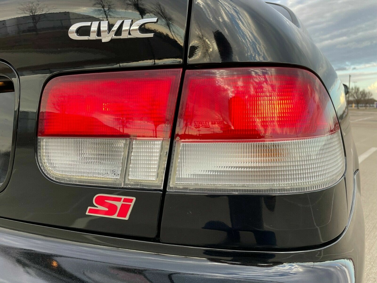 The Underrated F1-Inspired 2000 Honda Civic Si - eBay Motors Blog