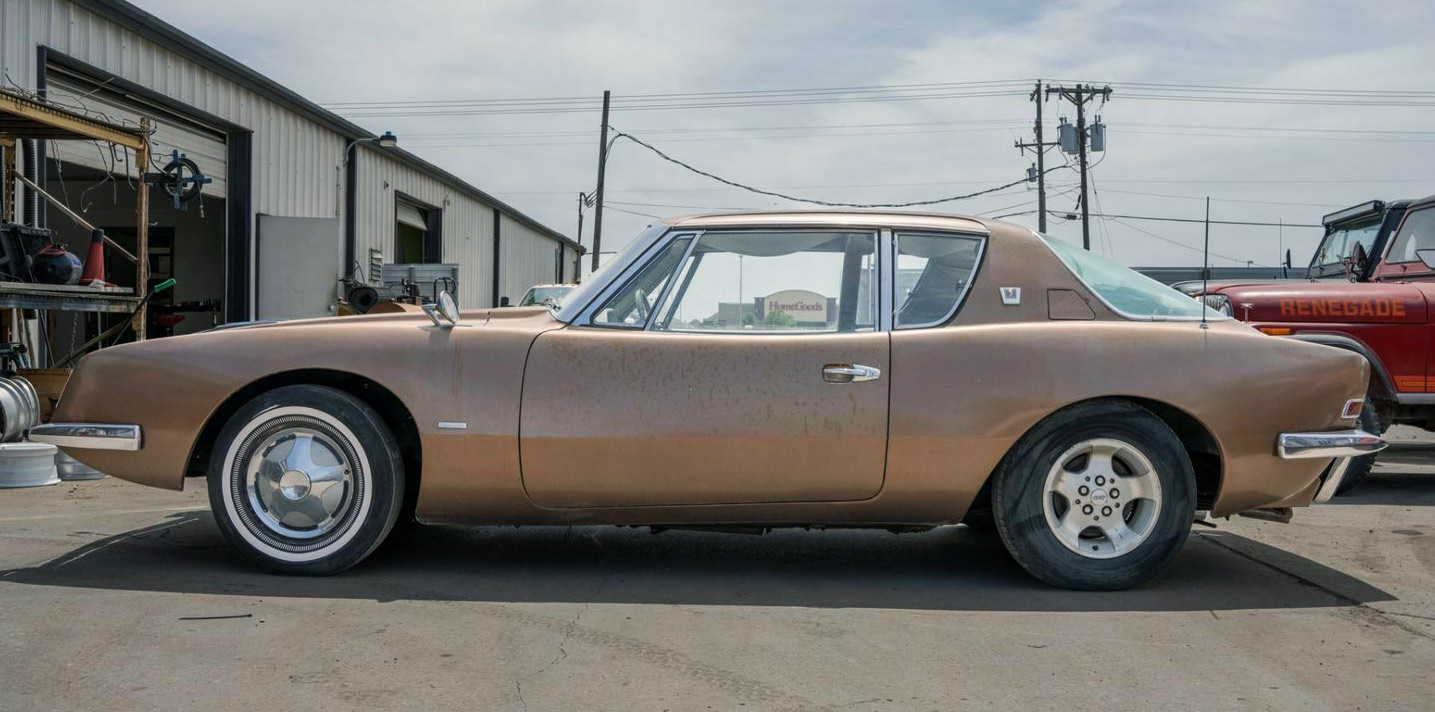 1963 Studebaker Avanti R2: Rare, Fast, FIBERGLASS - eBay Motors Blog