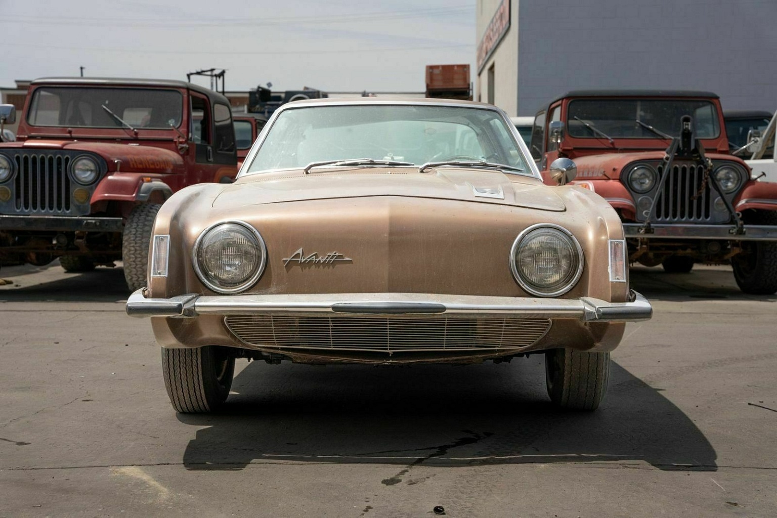 1963 Studebaker Avanti R2: Rare, Fast, FIBERGLASS - eBay Motors Blog