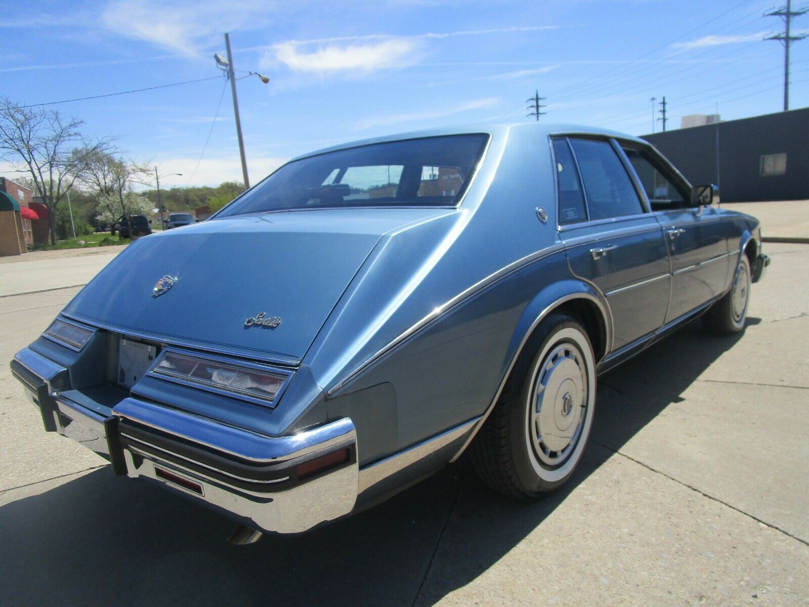 The ‘85 Second-Generation Cadillac Seville Bustleback - eBay Motors Blog