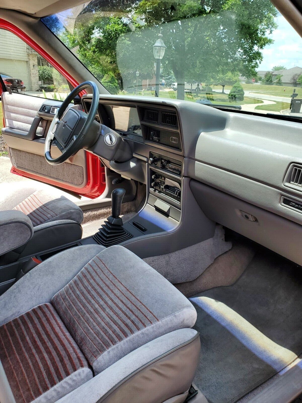 1993 Dodge Spirit Interior
