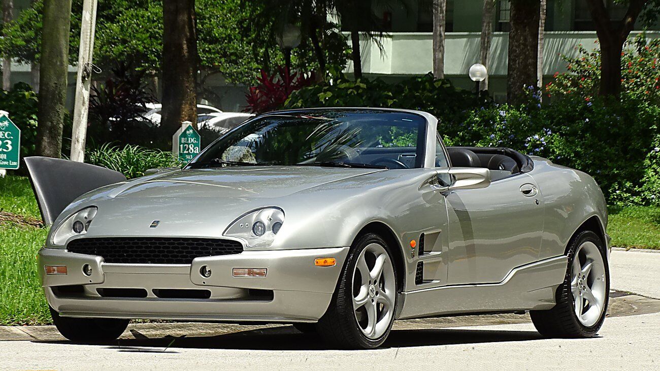 The Qvale Mangusta: Cobra Power in an Italian Suit - eBay Motors Blog