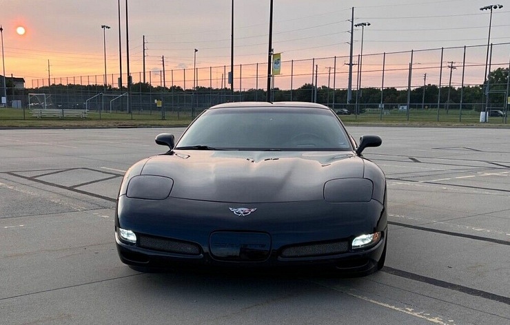 The 2003 Corvette Z06 Is a Turnkey Track Car - eBay Motors Blog