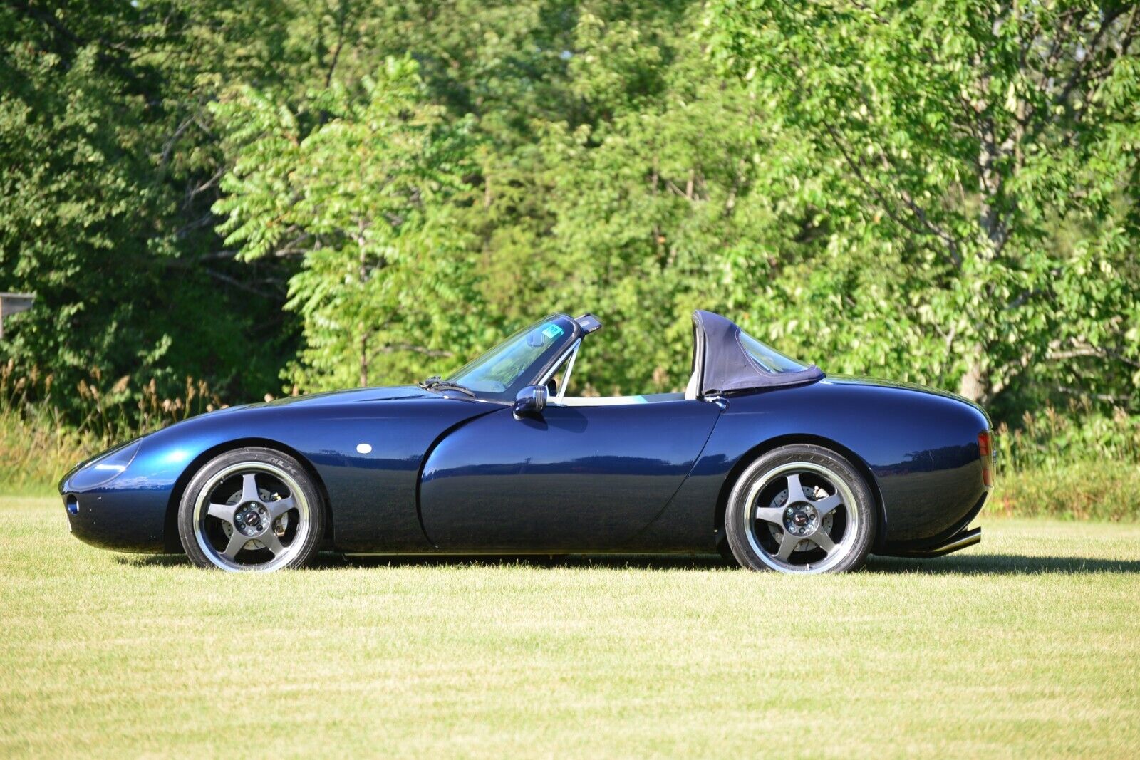 TVR Griffith 500 Takes a British V-8 Roadster to the Extreme - eBay ...