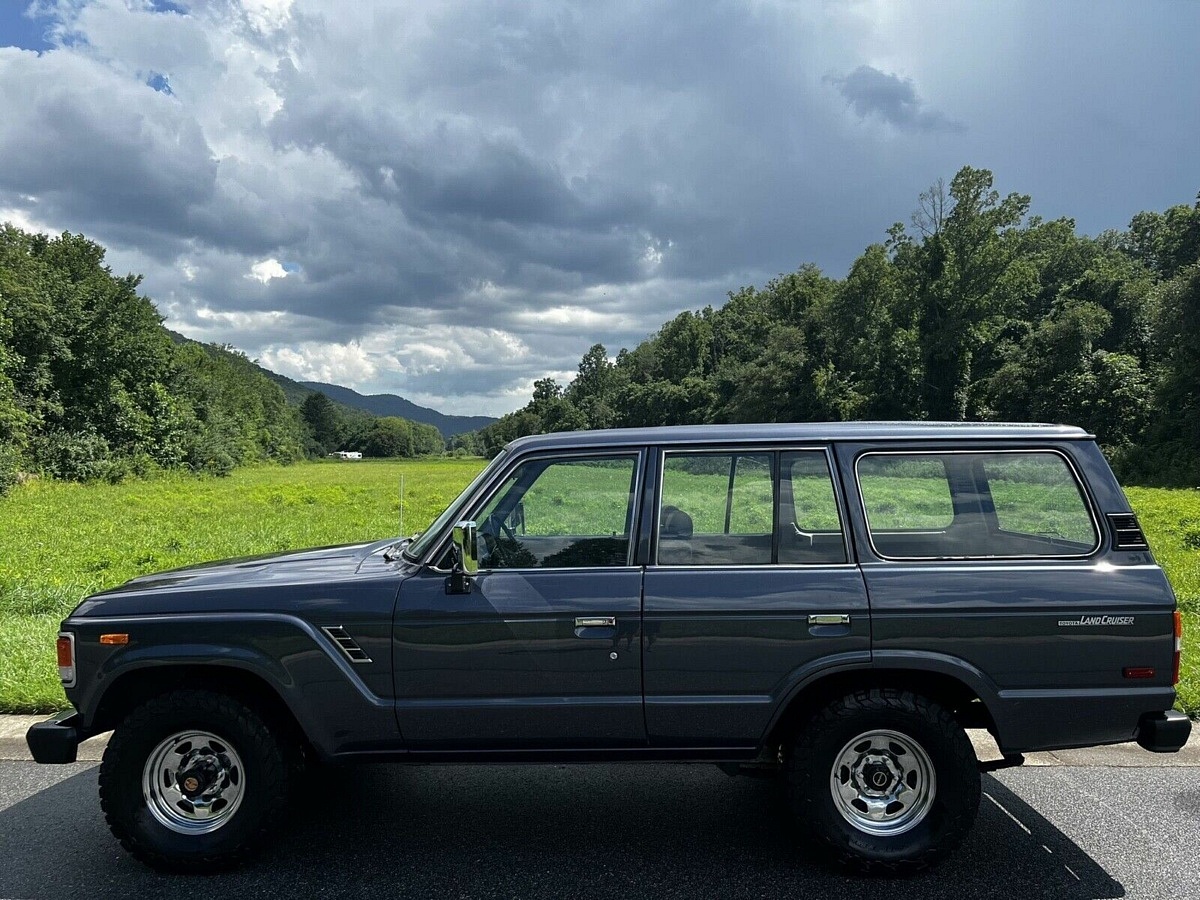 What Makes Vintage Toyota Land Cruisers So Legendary - eBay Motors Blog