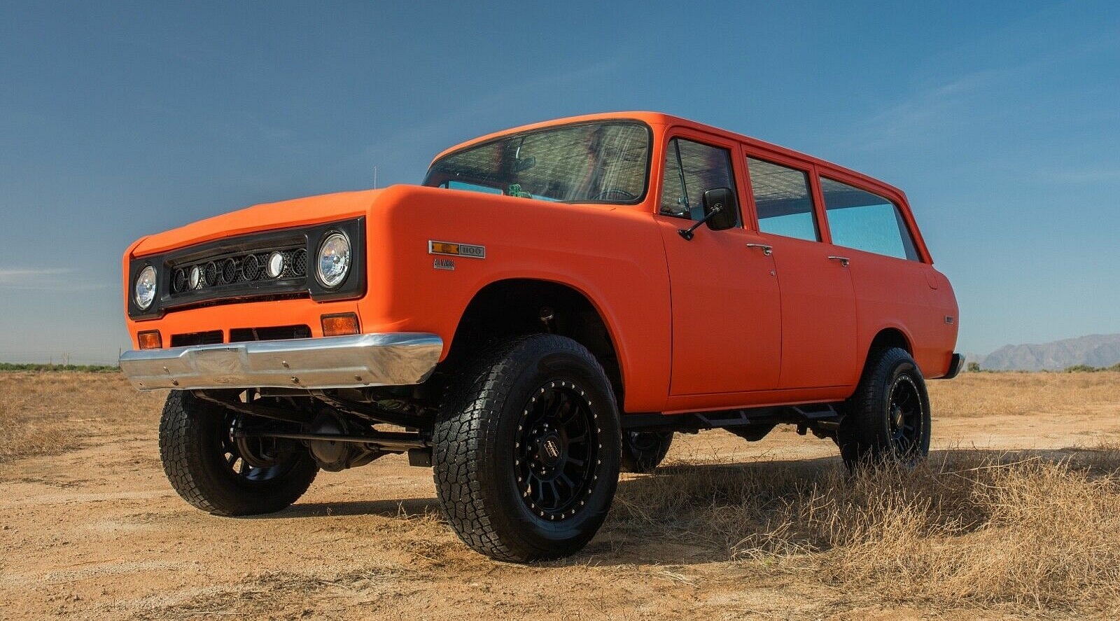 Beautifully Updated International Travelall Is Ready For Anything ...