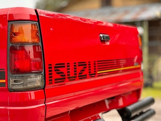 Joe Isuzu Would Love This Classic Pickup - eBay Motors Blog