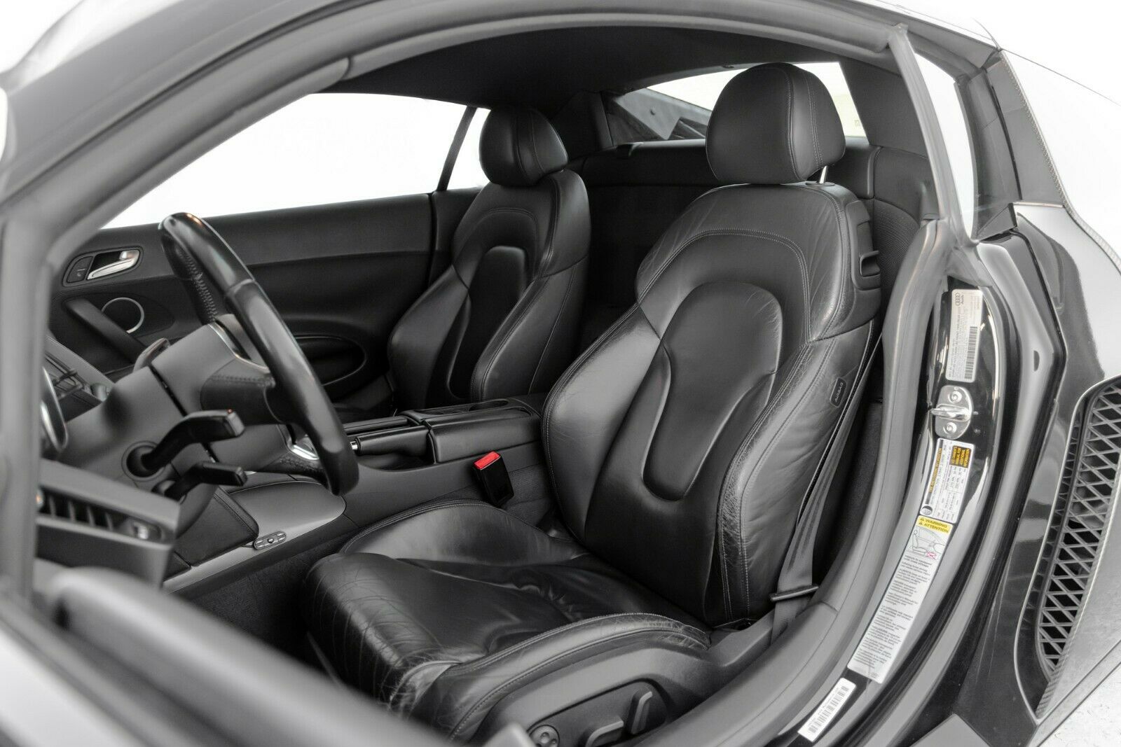 2008 Audi R8 Supercar Offered at a Super Price - eBay Motors Blog