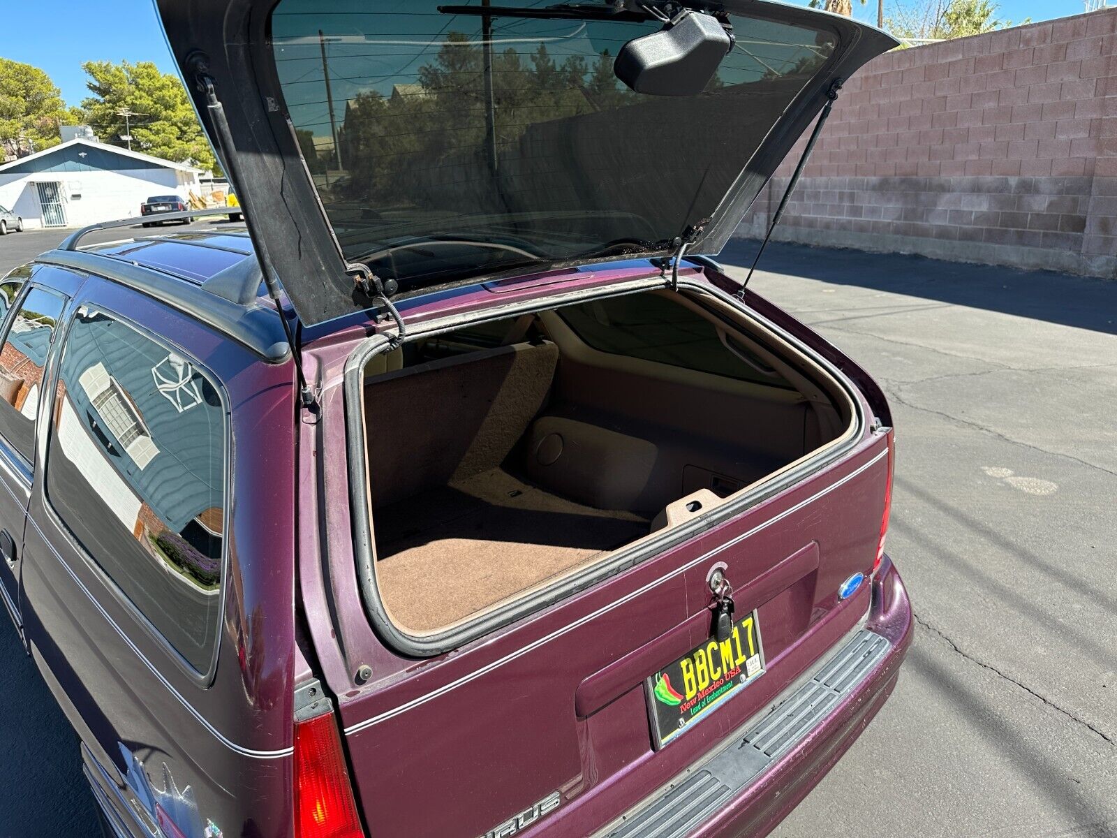 Before SUVs Ruled the Road, This Taurus Wagon Was Cool - eBay Motors Blog