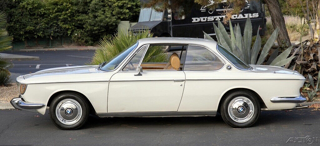 1967 BMW 2000CS Was the Blueprint for Modern Bimmers - eBay Motors Blog
