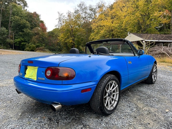 A Quintessential Monster Miata with a Mustang V-8 - eBay Motors Blog