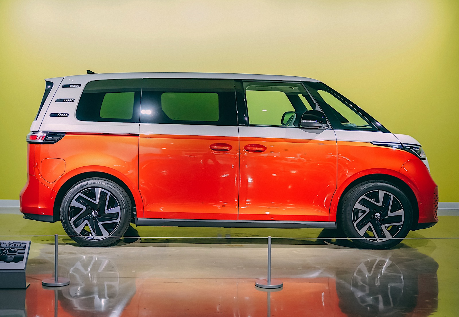 Microbus Enthusiasts Are Thrilled about the Electric VW ID.Buzz, Coming ...