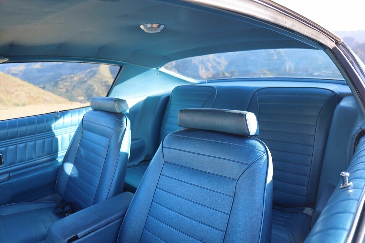 Forget the Bandit, This 1970 Firebird Trans Am Is the One to Get - eBay ...