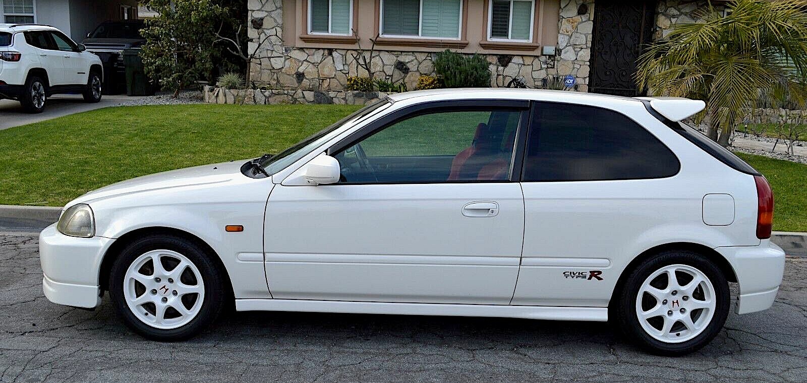 This JDM 1997 Civic Type R Is an Epic Right-Hand Rarity - eBay Motors Blog