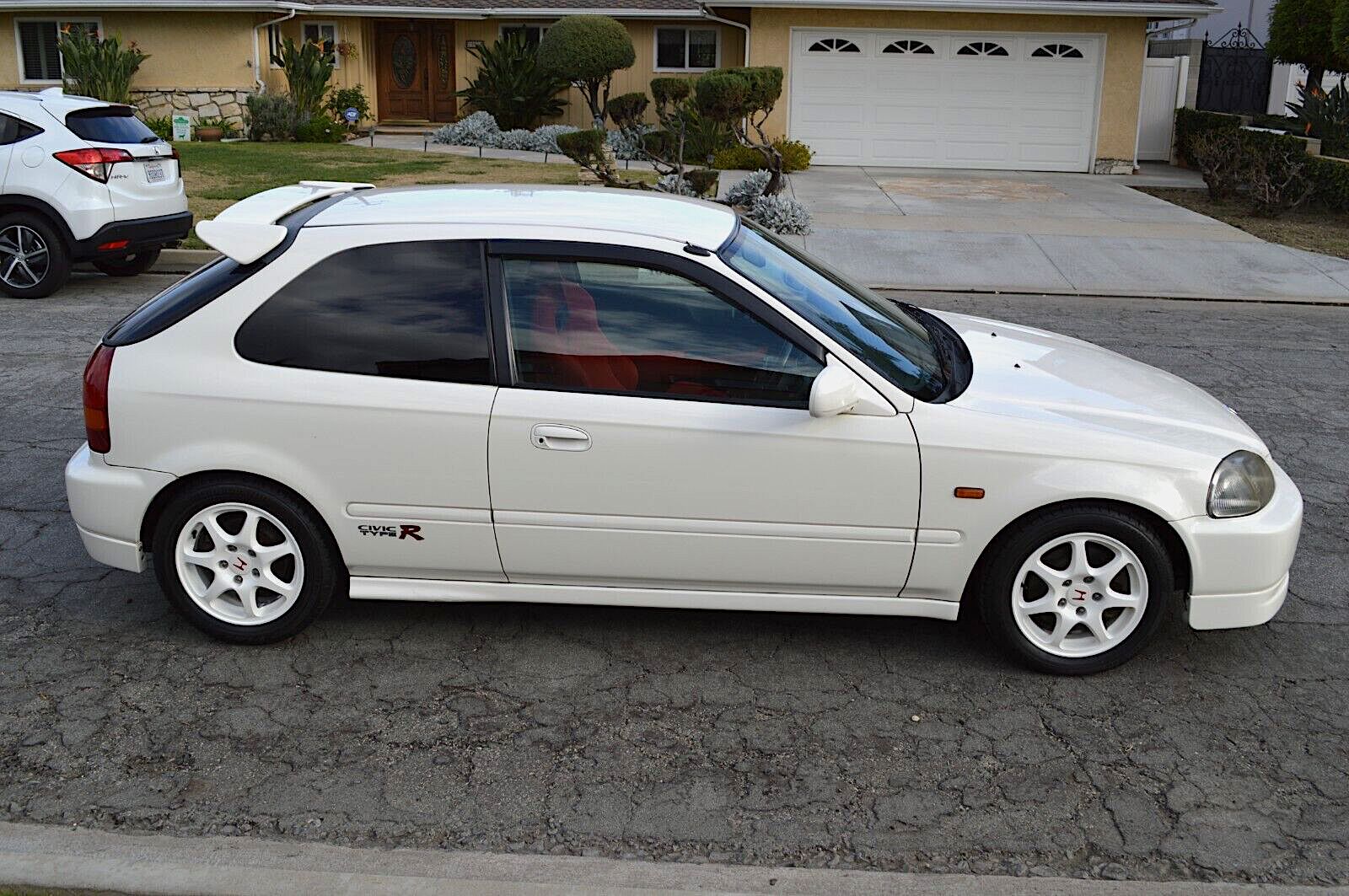 This JDM 1997 Civic Type R Is an Epic Right-Hand Rarity - eBay Motors Blog