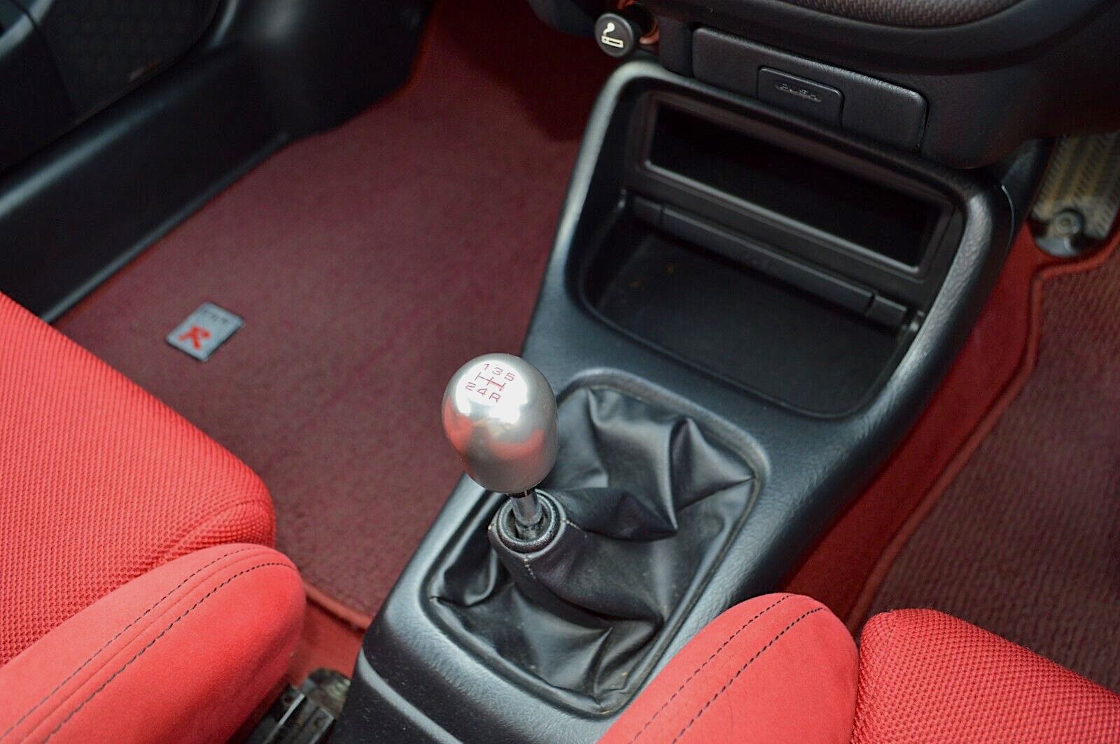 This JDM 1997 Civic Type R Is an Epic Right-Hand Rarity - eBay Motors Blog