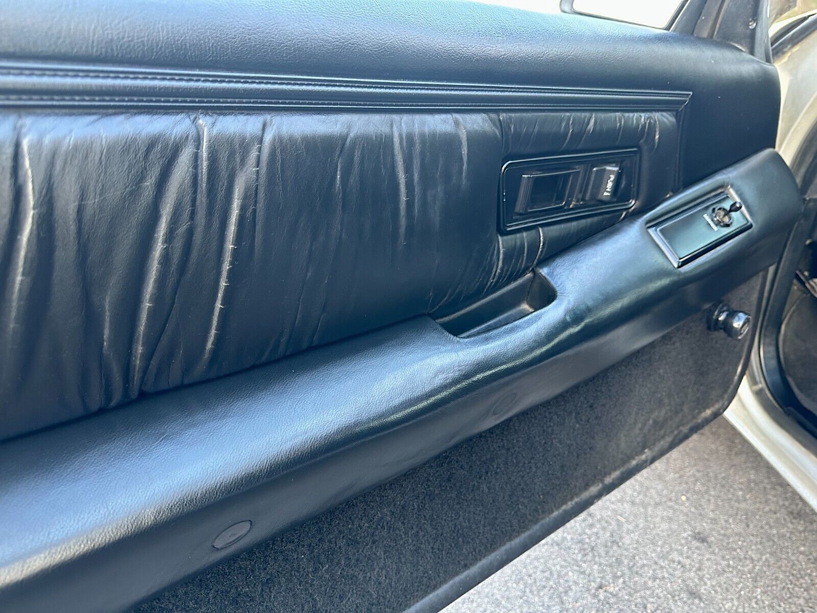 Chrysler Laser Offers ’80s Nostalgia With a Turbo Punch - eBay Motors Blog