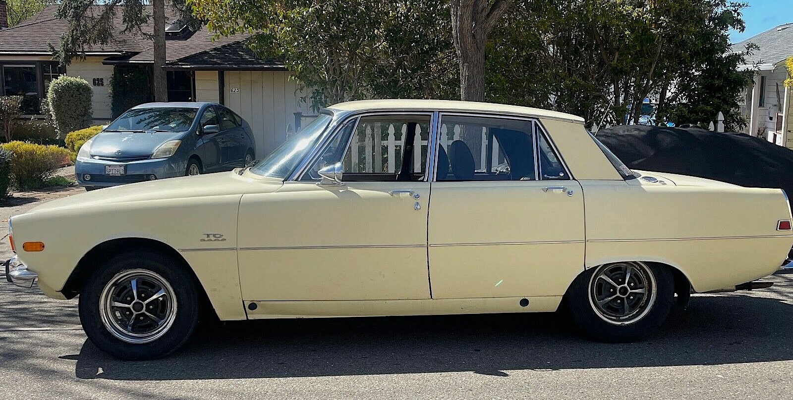1969 2000TC Reveals the Beauty of a Rover Sedan - eBay Motors Blog