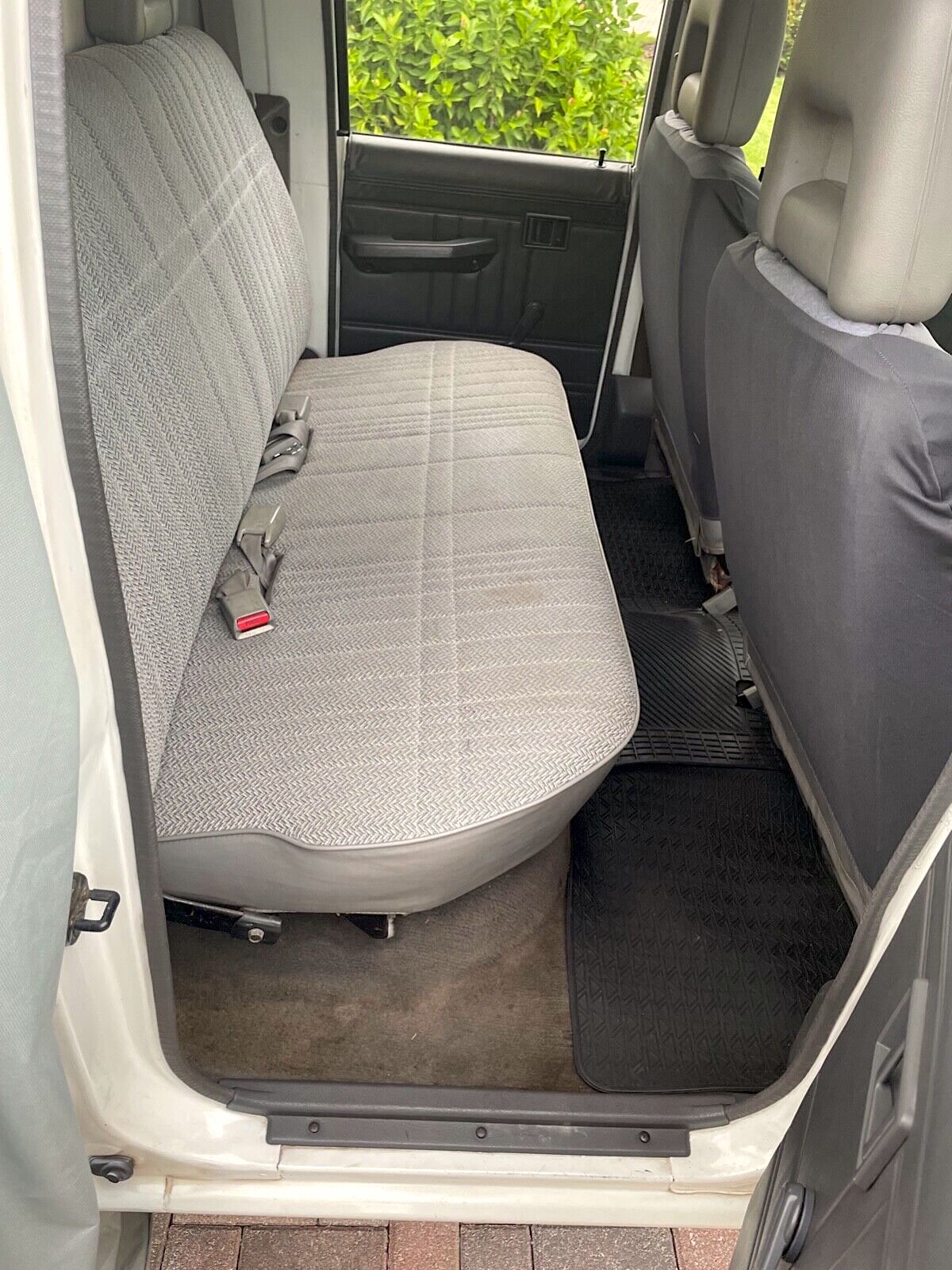 The Four-Door Compact Mitsubishi L200 Is Unlike Any Other Pickup - eBay ...