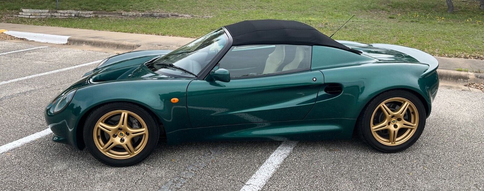 Series One Lotus Elise Is the Purest British Sports Car - eBay Motors Blog