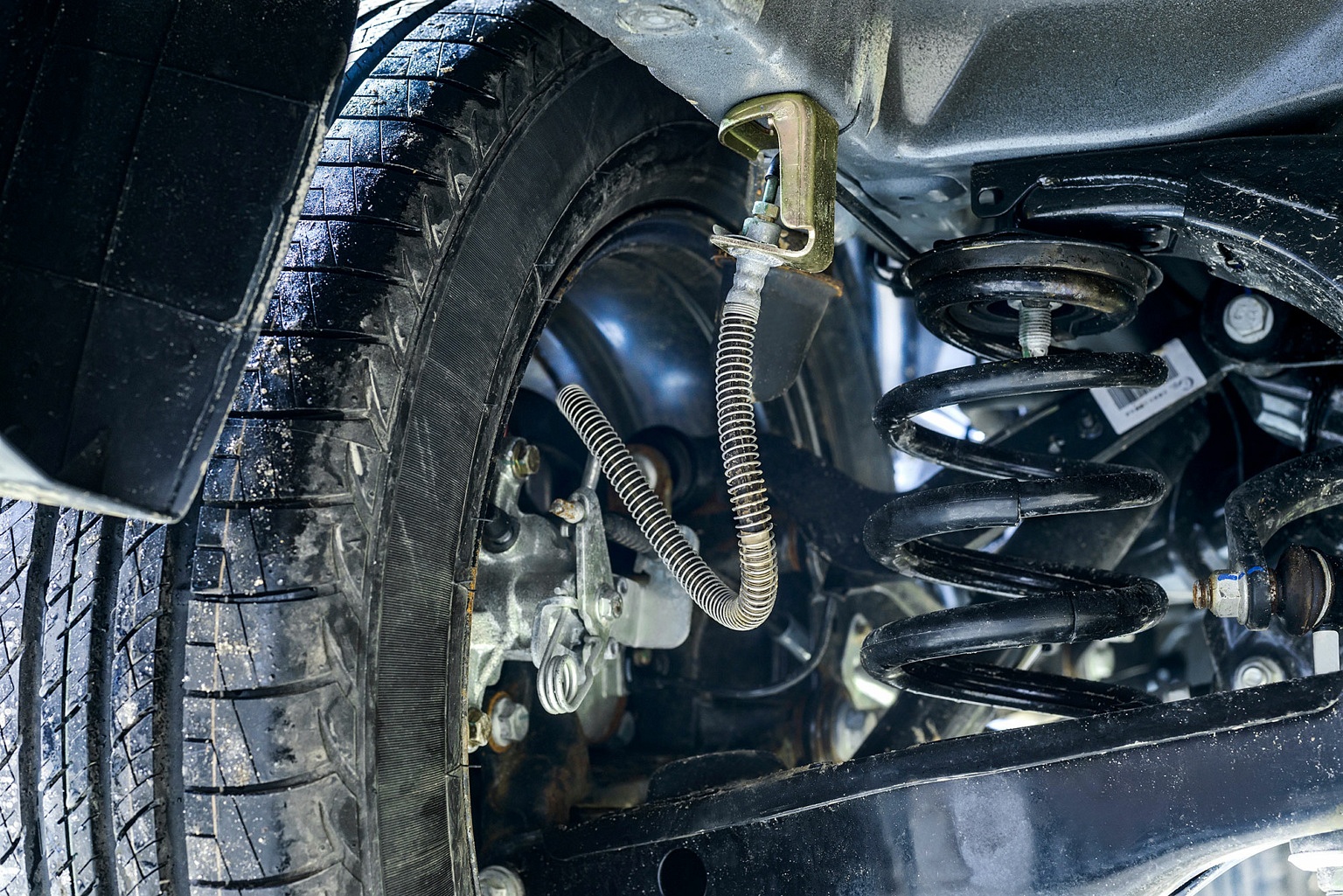 What You Need to Know About Brake Fluid - eBay Motors Blog
