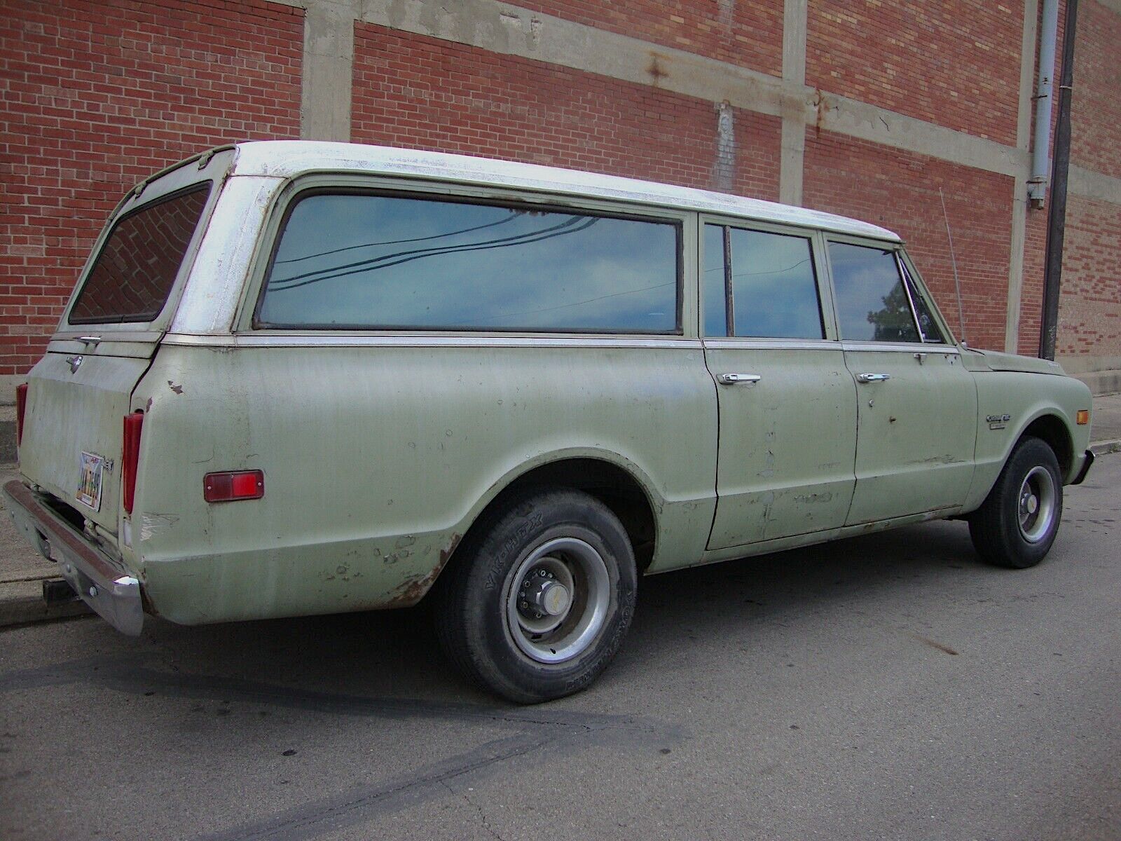 1970 Chevrolet Suburban: Patina To Go - eBay Motors Blog