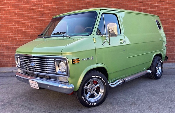 Custom 1970s Shorty Vans Are Still Groovy - eBay Motors Blog